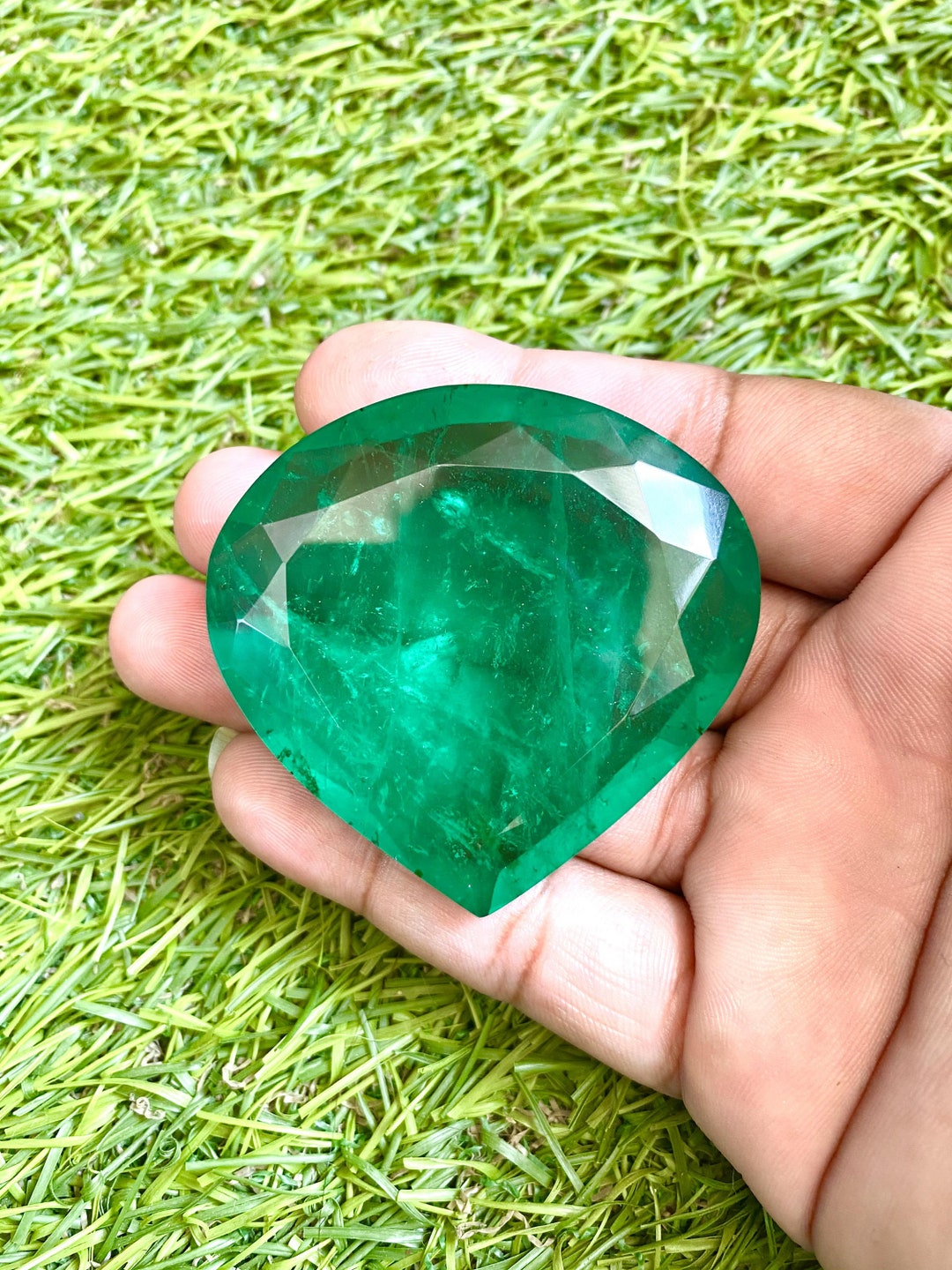 290 Ct Heart Emerald Doublet Gemstone: Jewelry Making Stone (58x54x13mm ...
