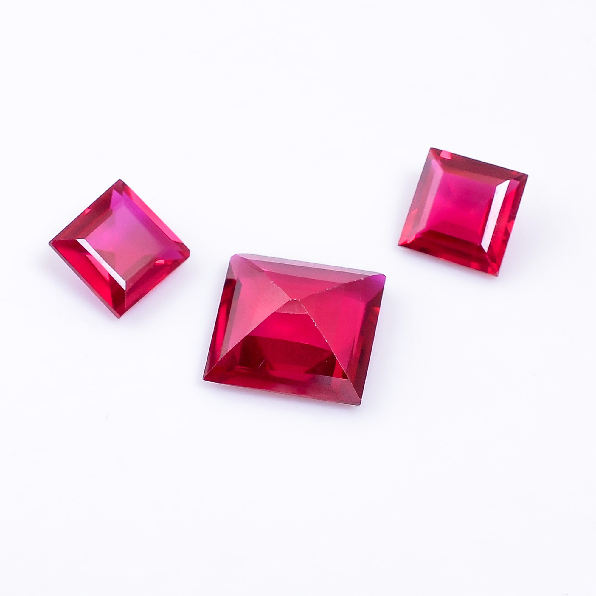 25 Ct Lab Ruby Pair: Square Cut Gemstones, 10x10 & 15x15 Mm - Etsy