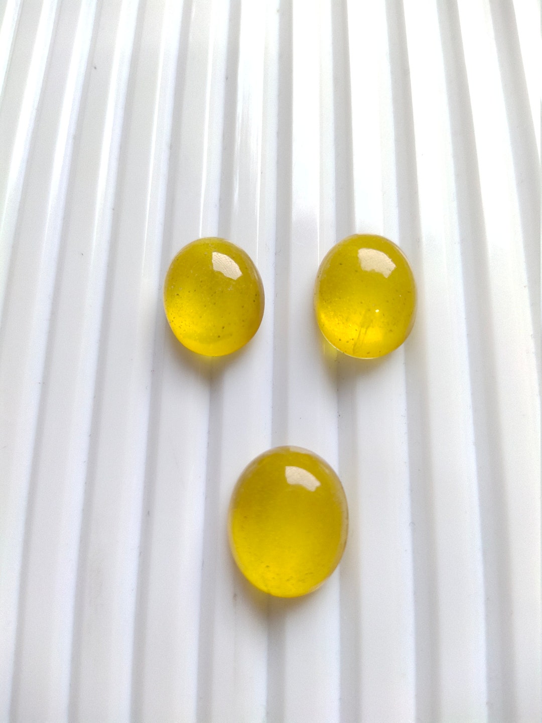 Natural Yellow Sapphire Doublet Cabochons: Pear Shape, 27 Ct, 3 Pcs - Etsy