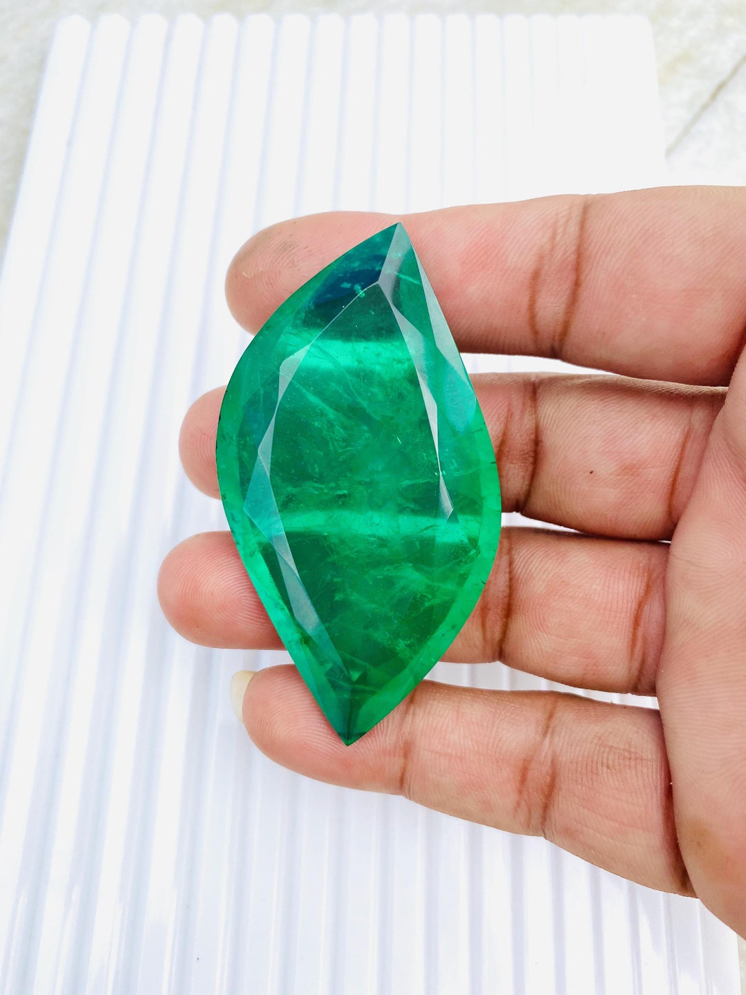 154 Ct Natural Emerald Doublet: Fancy Cut Loose Gemstone (62x34x15mm ...