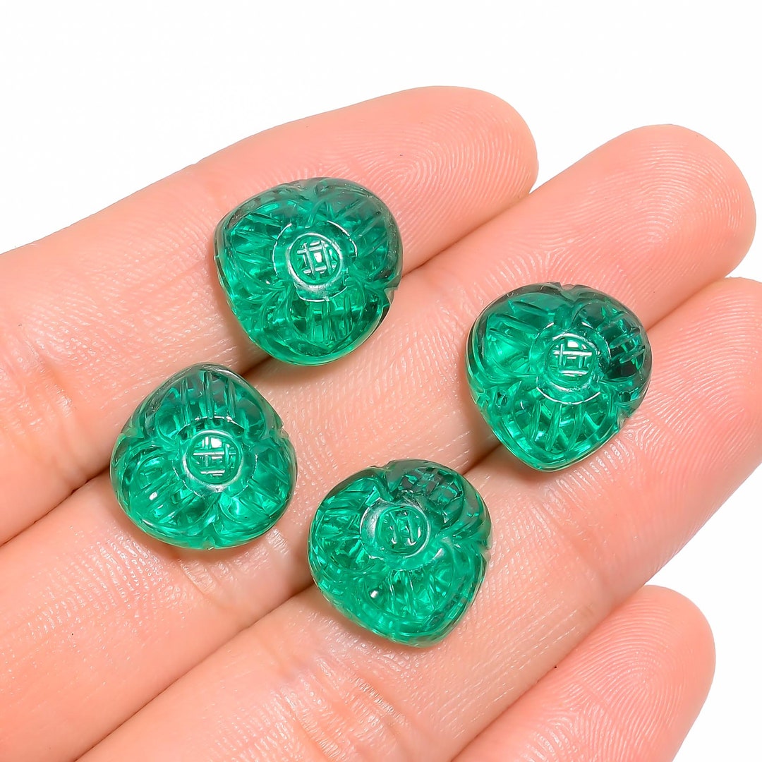 9 Ct. Carved Heart Lab Emerald: Loose Gemstone (14x14x7 Mm) - Etsy