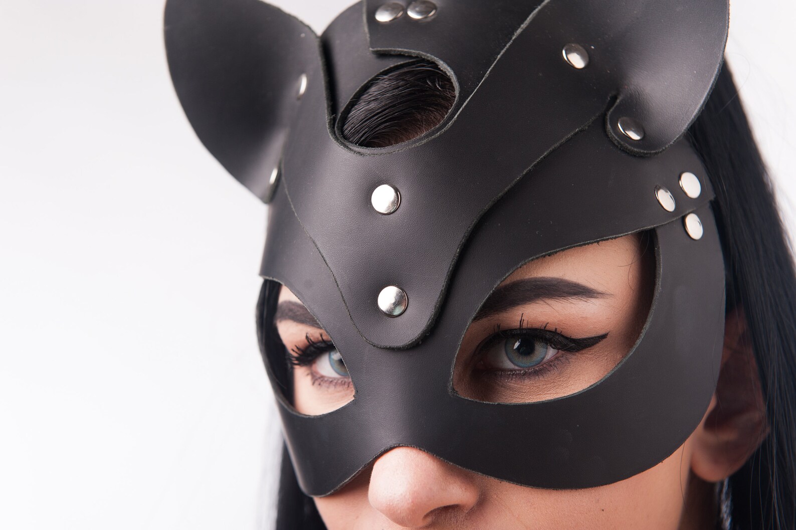 Catwoman Cosplayerotic Maskleather Head Harnesscat Mask - Etsy