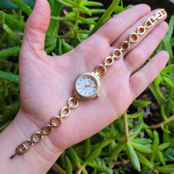 acqua indiglo with stopwatch - Gem