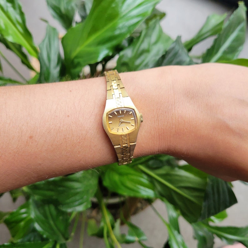 Vintage Perfex 17 Jewels Incabloc Classic Gold Watch - Etsy