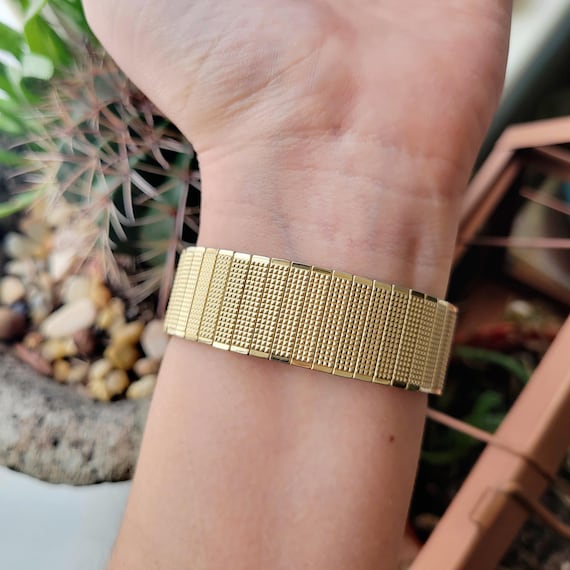 RARE* Vintage Timex SSQ H Cell Digital Gold & Brown S… - Gem