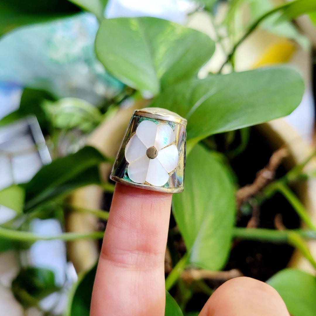 Vintage Abalone Flower Thimble - Etsy