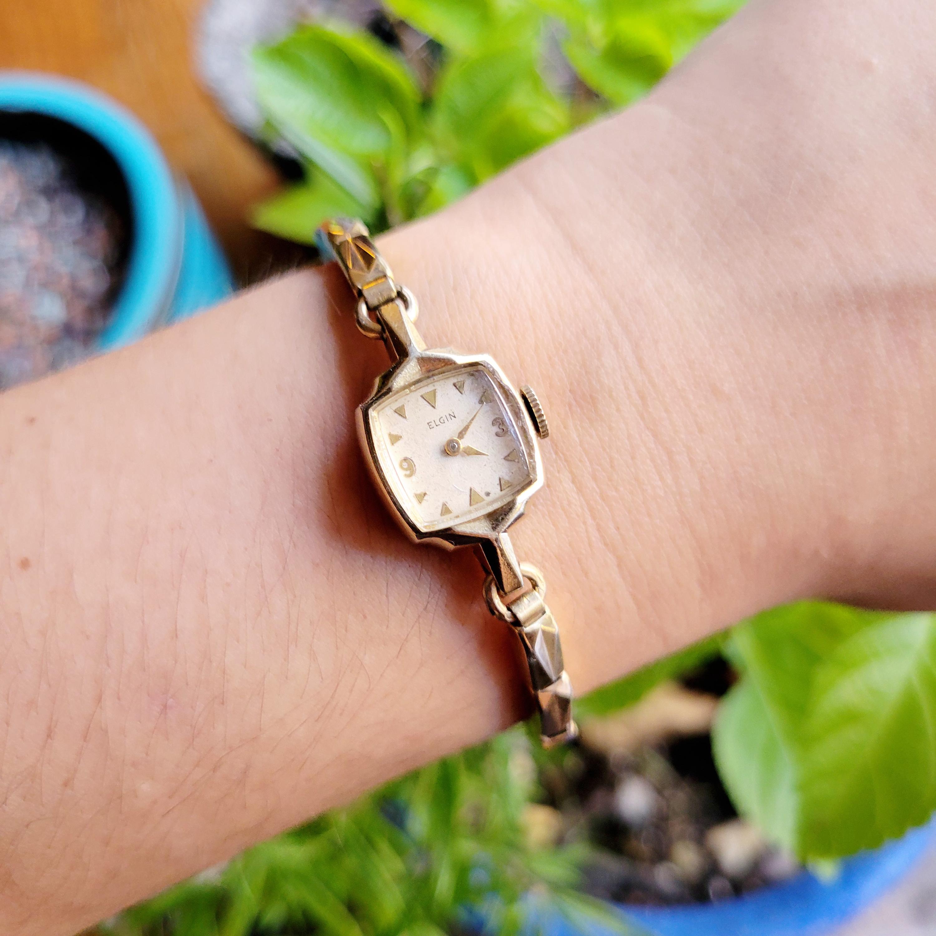 Vintage 10K RGP Elgin Classic Womens Womans Gold Square Analog Dainty ...