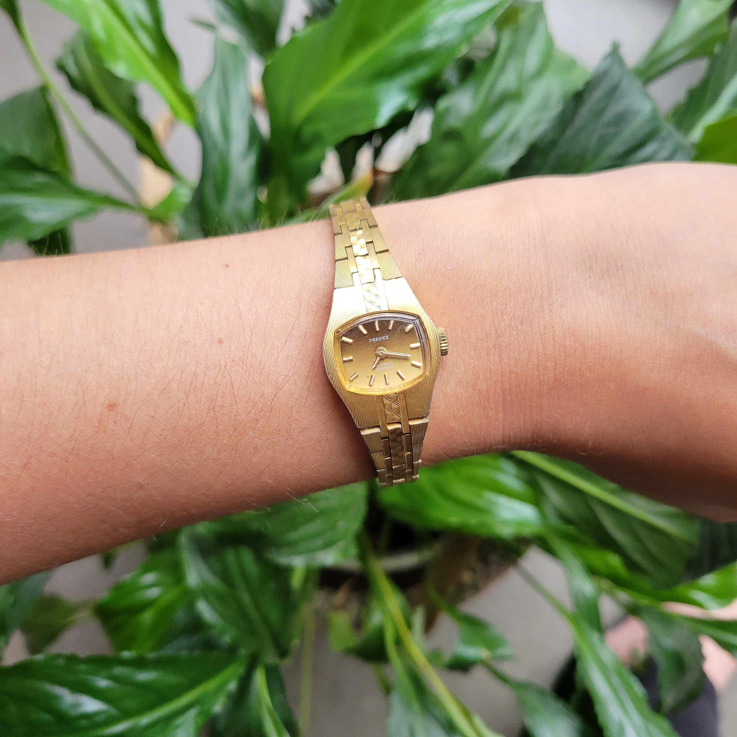 Vintage Perfex 17 Jewels Incabloc Classic Gold Watch - Etsy