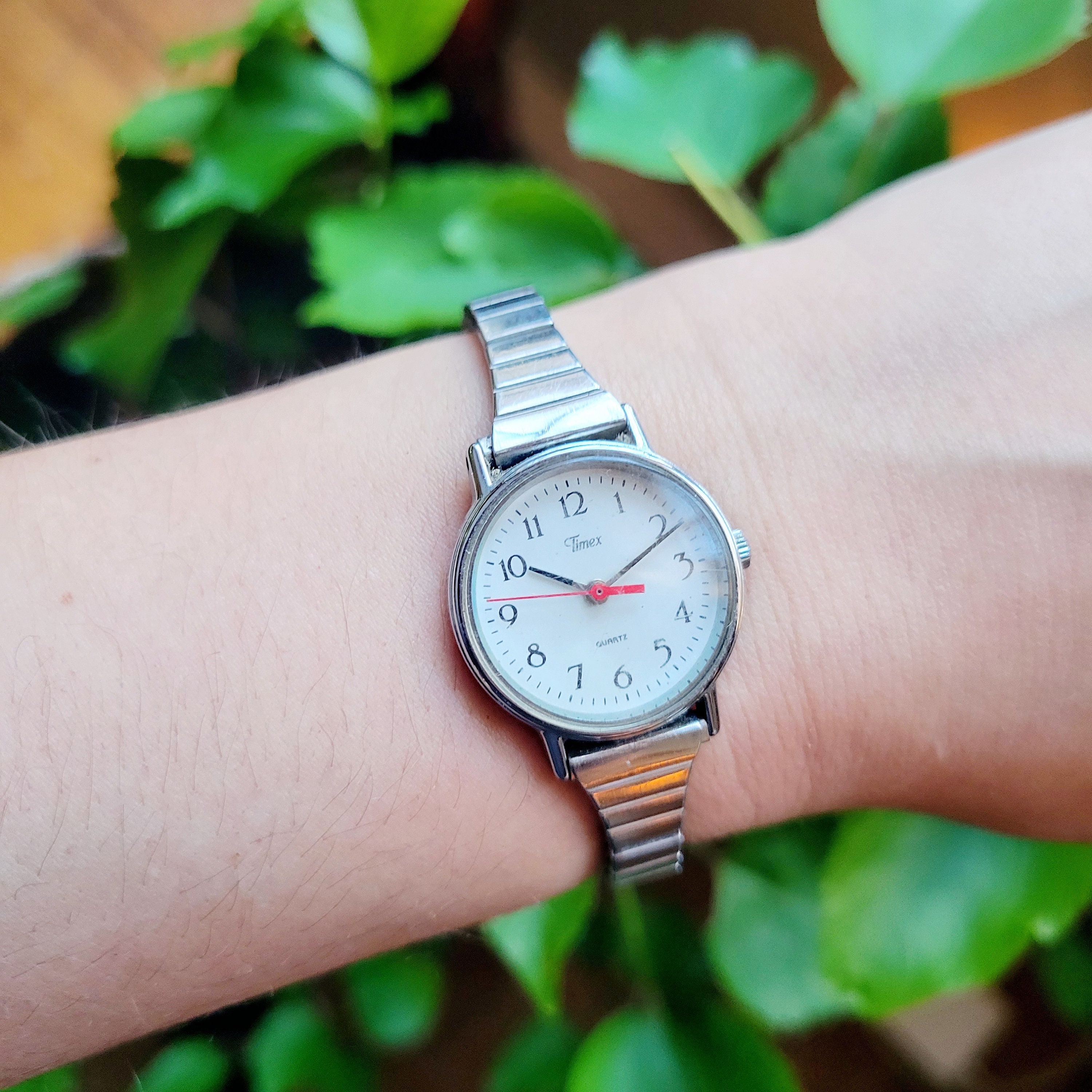 Vintage Timex Dainty Classic Quartz Silver Stretch Watch - Etsy