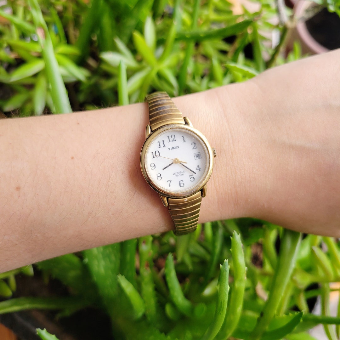 Vintage Timex Indiglo Stretch Watch - Etsy