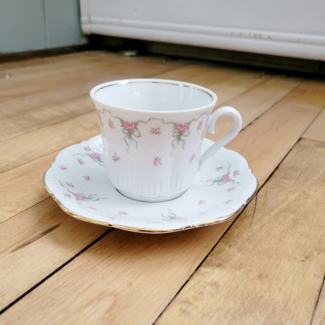 Vintage Schirnding Bavaria White Floral Demitasse Teacup & Saucer - Etsy