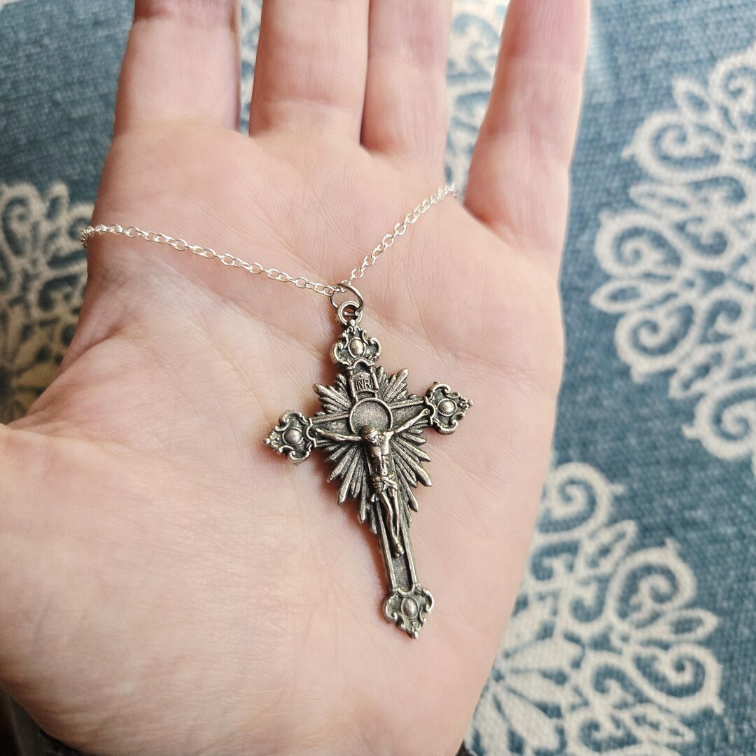 Vintage Ornate Silver Cruxifix Cross Necklace - Etsy