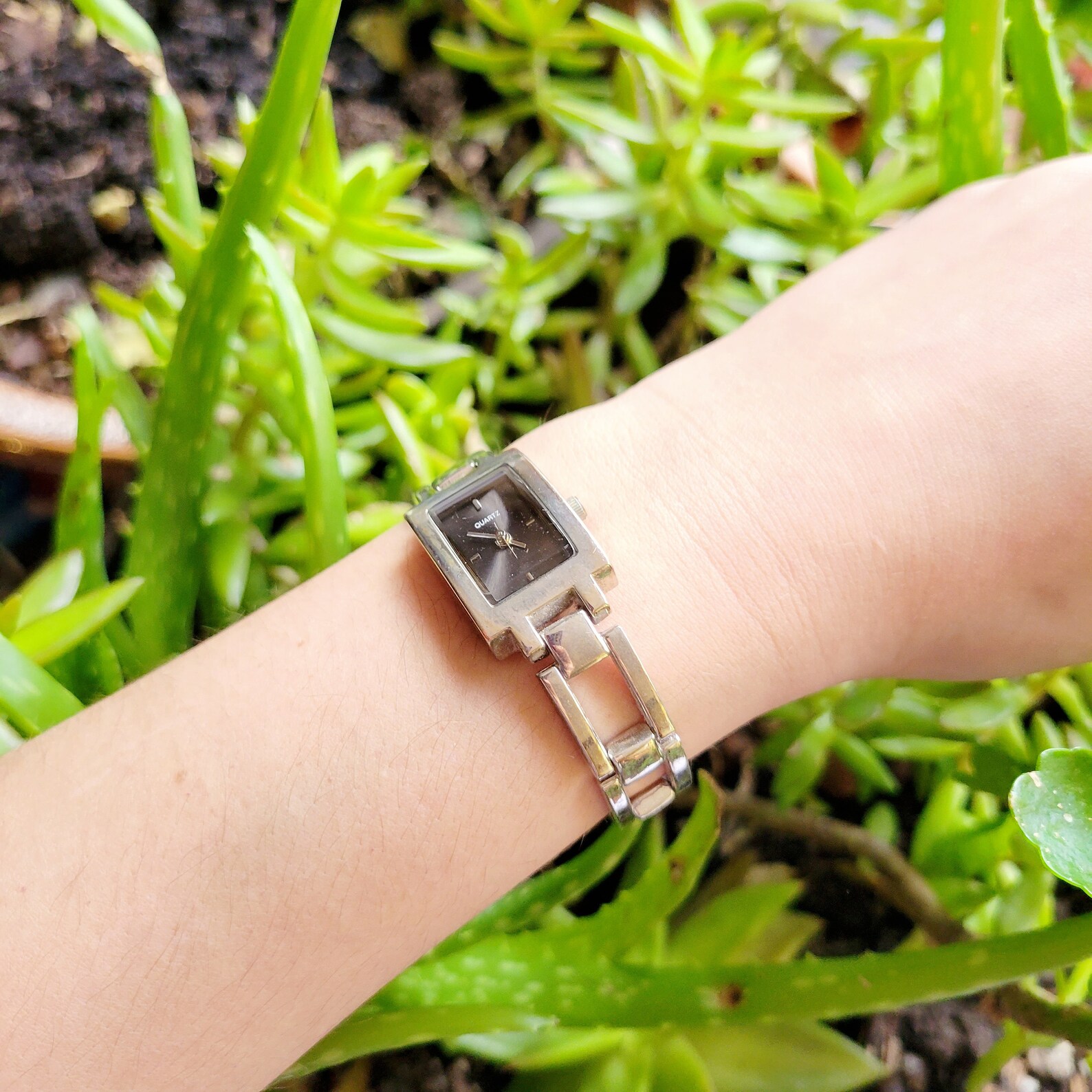 Classic Silver Quartz Watch - Etsy