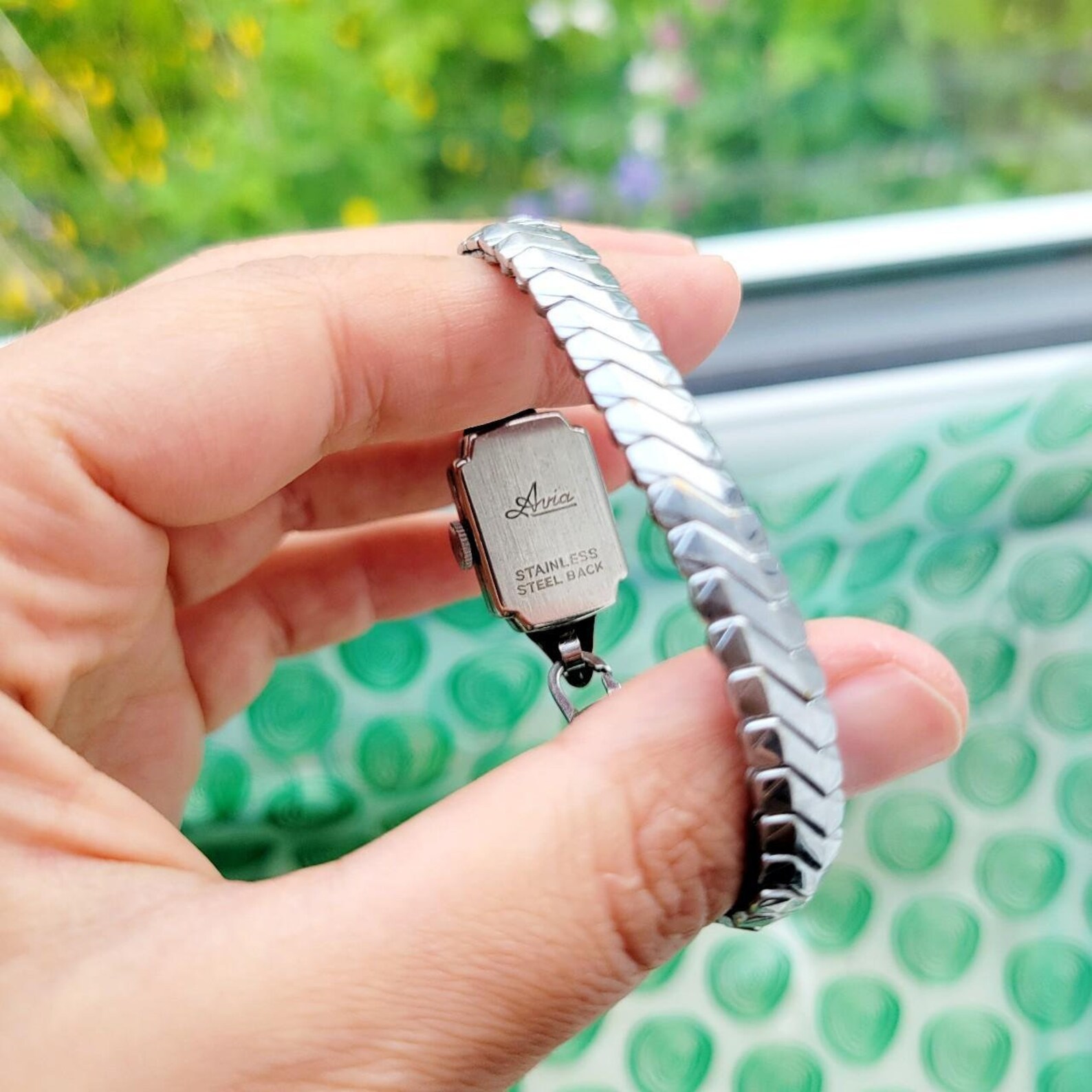 Vintage Swiss Avia Silver & Gold Dainty Classic Stretch Watch - Etsy