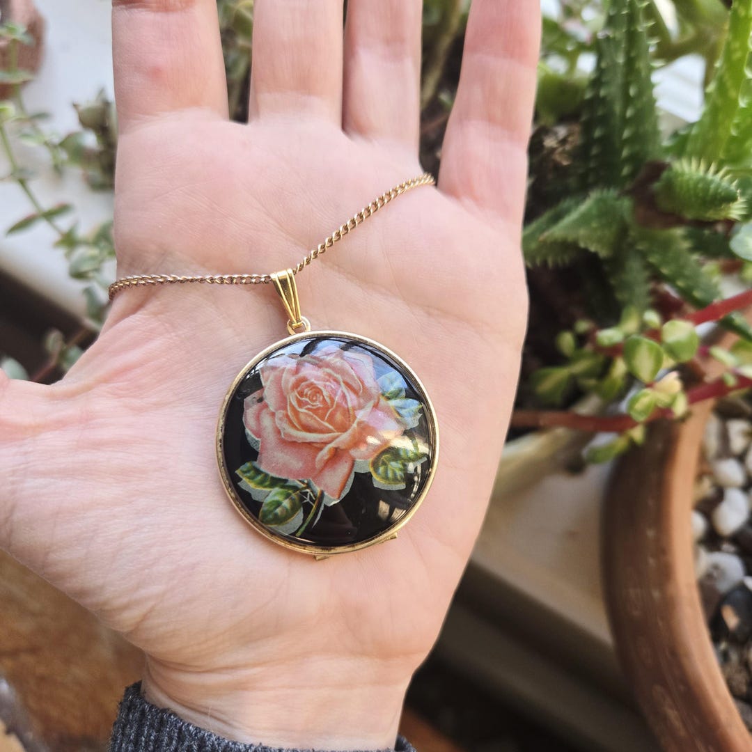 Vintage Gold Floral Rose Locket Necklace - Etsy