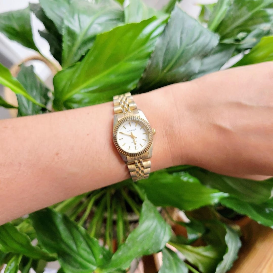 Vintage Citron Quartz Classic Watch - Etsy