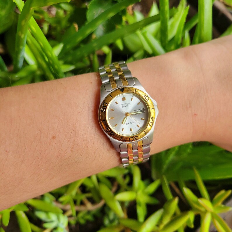 Vintage Citizen Quartz Watch - Etsy