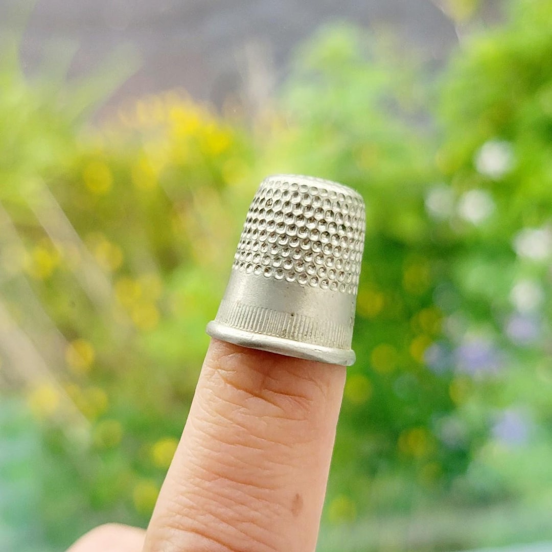 Vintage Tiny Nickel Silver Thimble - Etsy