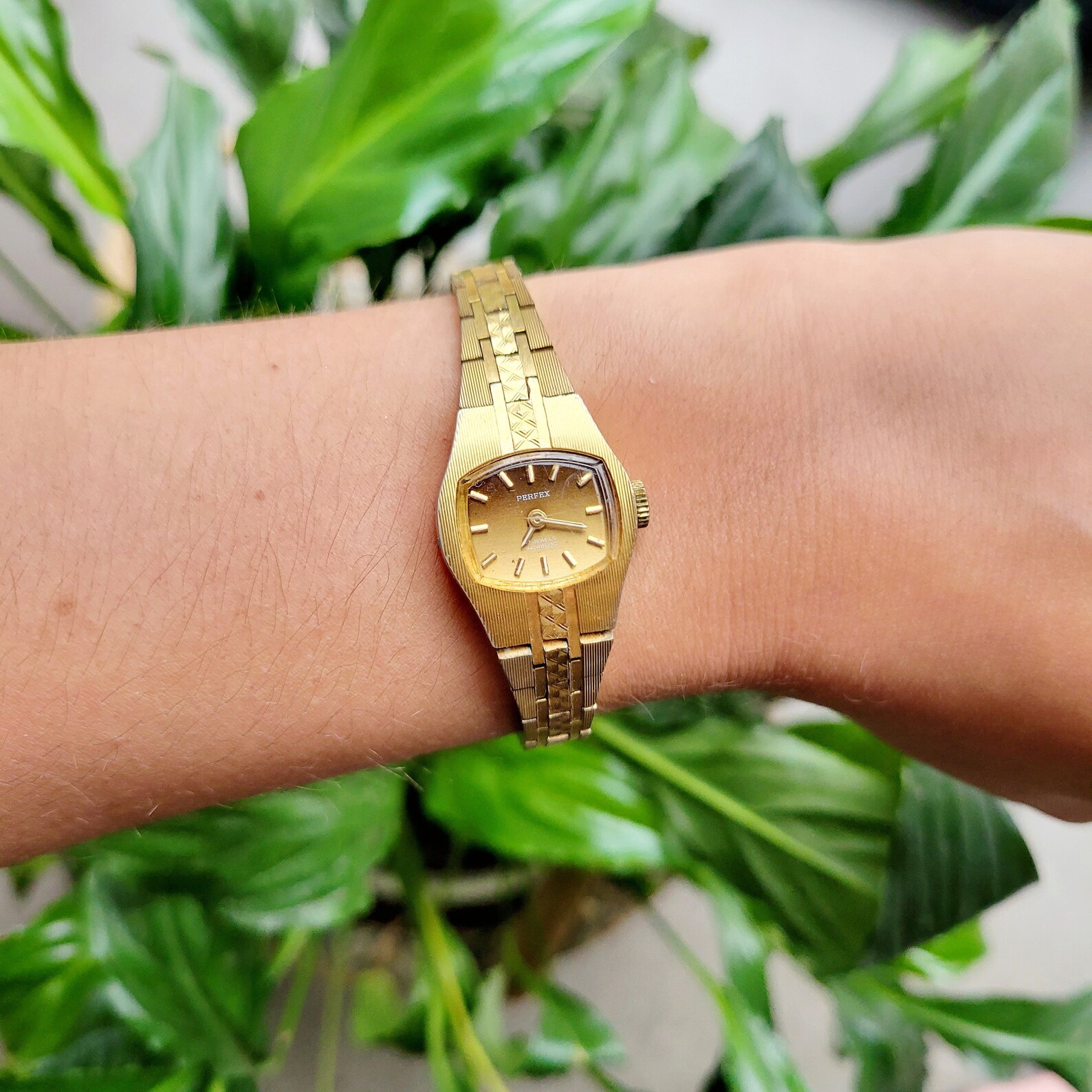 Vintage Perfex 17 Jewels Incabloc Classic Gold Watch - Etsy