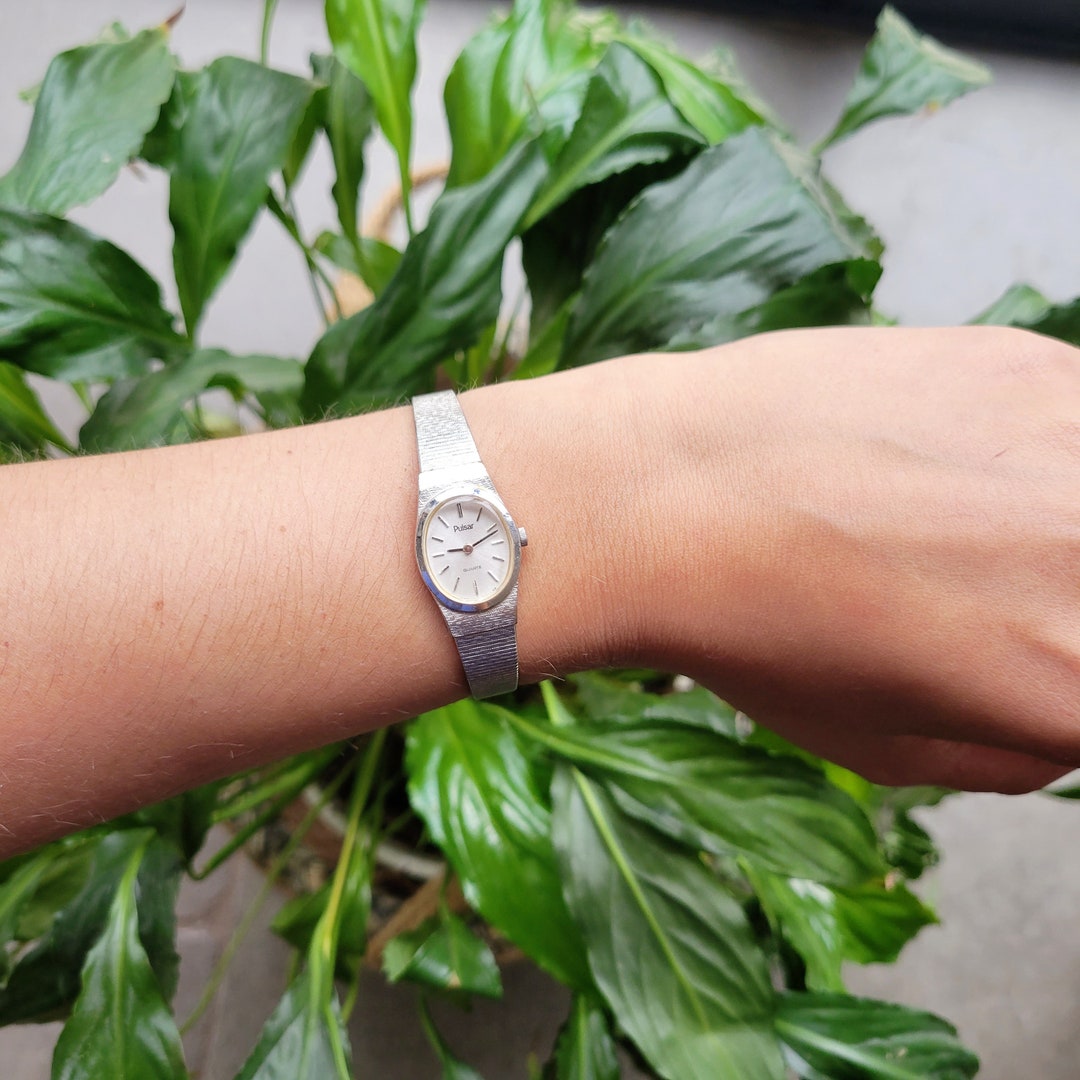 Vintage Pulsar Silver by Seiko Watch - Etsy