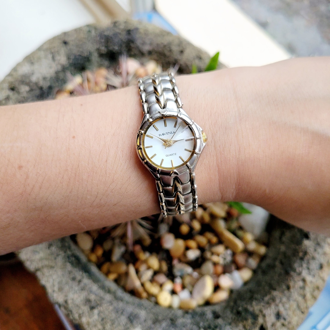 Classic Ravinia Quartz Watch - Etsy