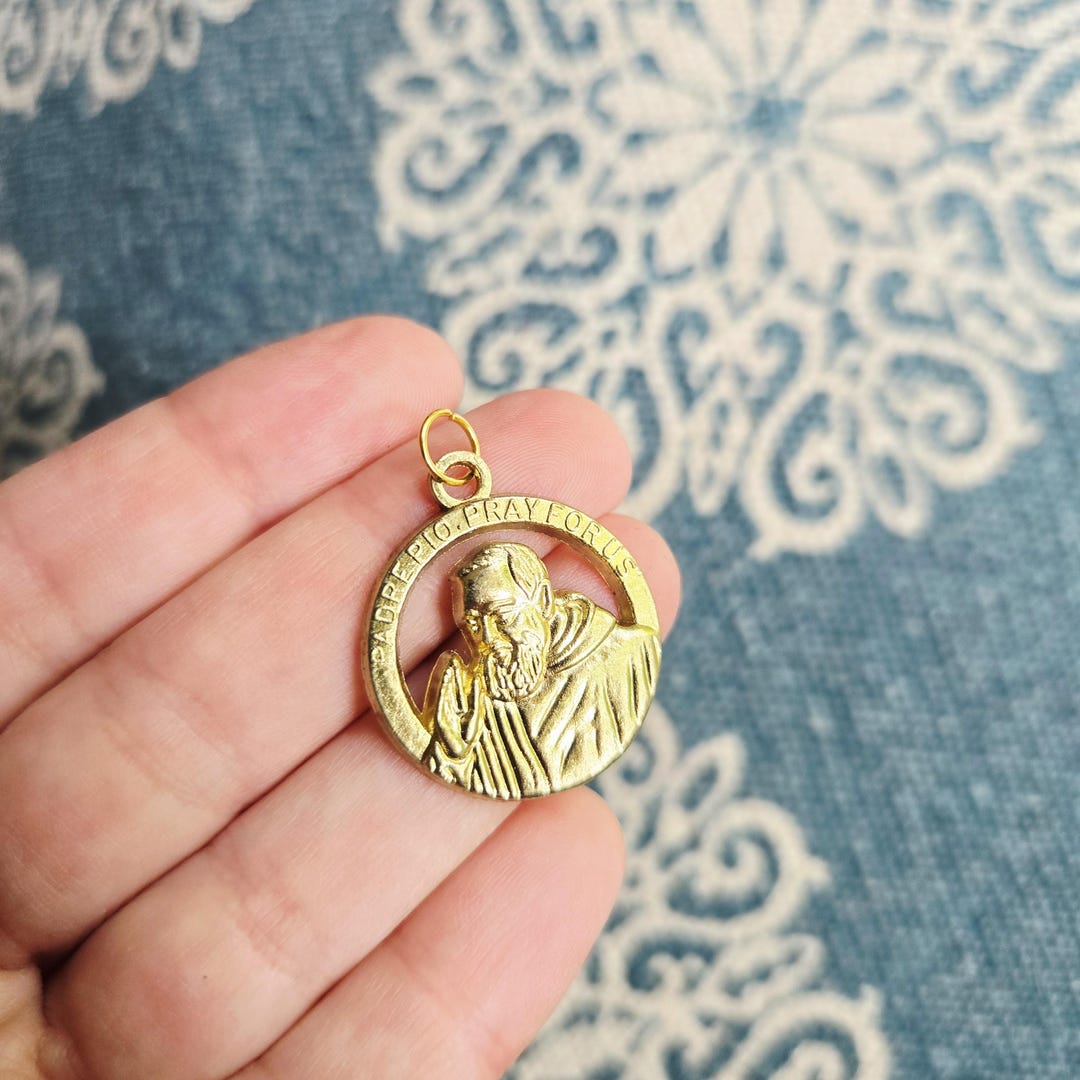Vintage Gold Padre Pio Pray for Us Saint St Medallion Medal Pendant - Etsy