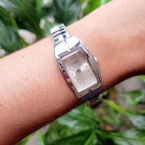 Vintage Silver Citron Quartz Watch - Etsy