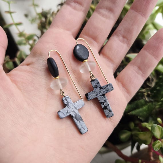 Vintage Pair of Snowflake Obsidian Cross Hook Dangle … - Gem