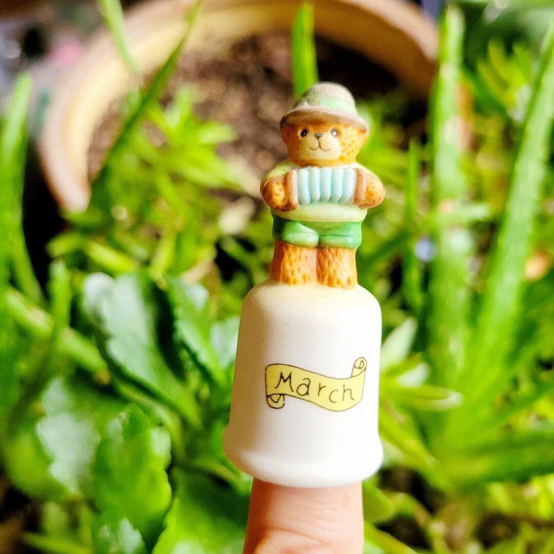 Vintage Lucy Rigg Collectible March Birth Month Bear Thimble - Etsy