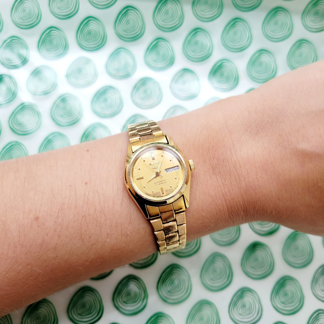 Classic Gold Seiko 17 Jewels Automatic Calendar Watch - Etsy