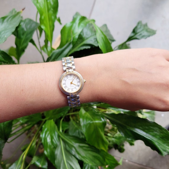 Classic Quartz Next Roman Numerals Watch Gem