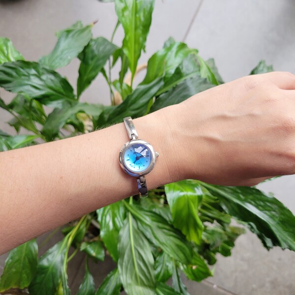 Vintage Bubble Watch - Etsy