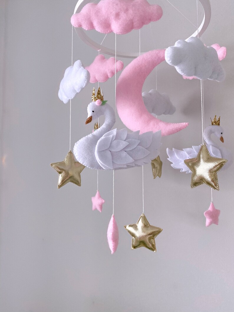 Pink Mobile // Swan Mobile // Baby Mobile // Swan Nursery - Etsy