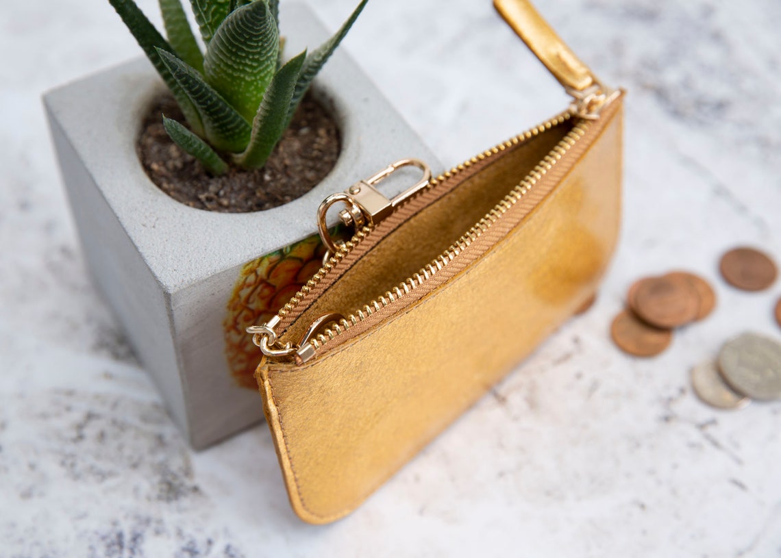 Piñatex Pouch With Key Chain - Made From Pineapple Fabric and Vegan ...