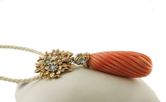 22 g Engraved Big Orange Coral, Diamonds, Pearls, 14K… - Gem