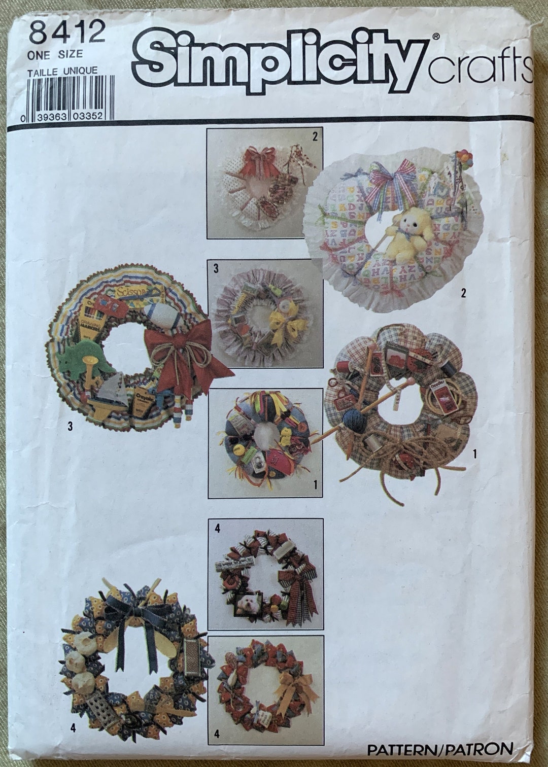 Vintage 1980's Simplicity Crafts Pattern 8412, Decorative Wreaths ...