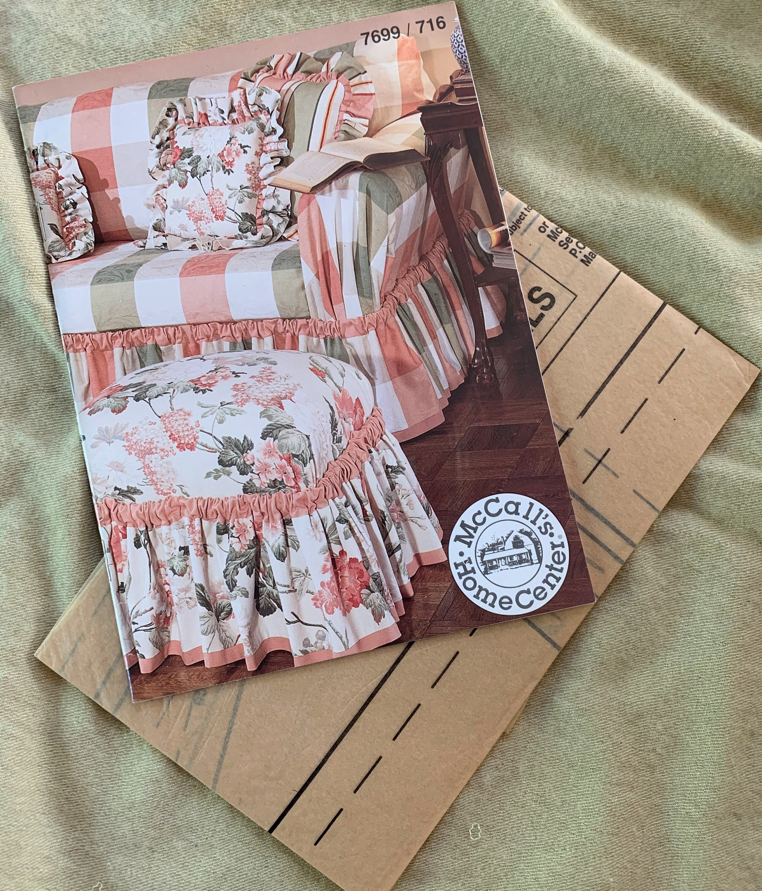 Vintage Easy Mccall's Home Decorating Pattern 7699, Cover Essentials ...