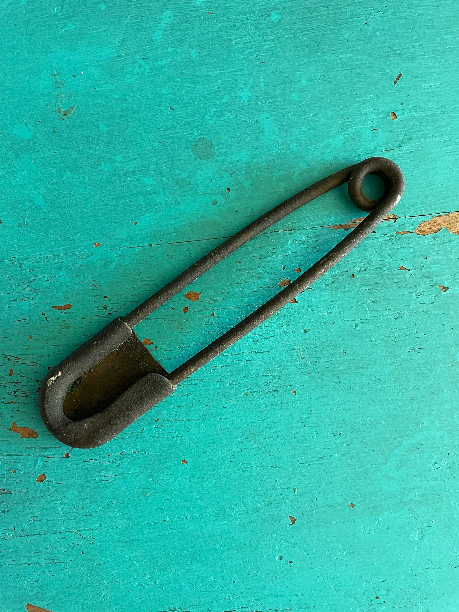 Vintage Large Metal Safety Pin Wall Decor - Etsy