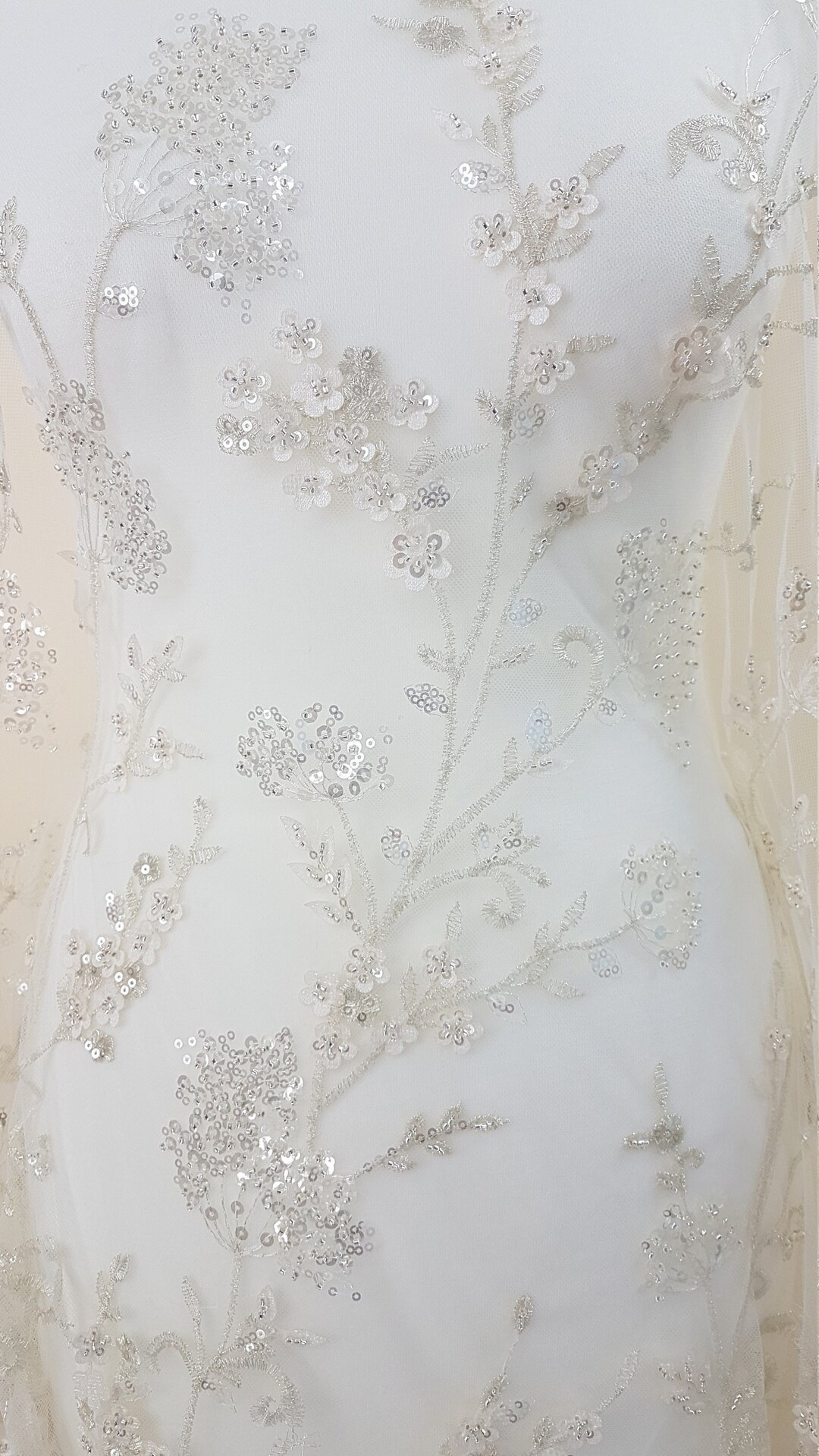 Gorgeous Sparkling Flower Lace With Beads and Transparent Sequins ...