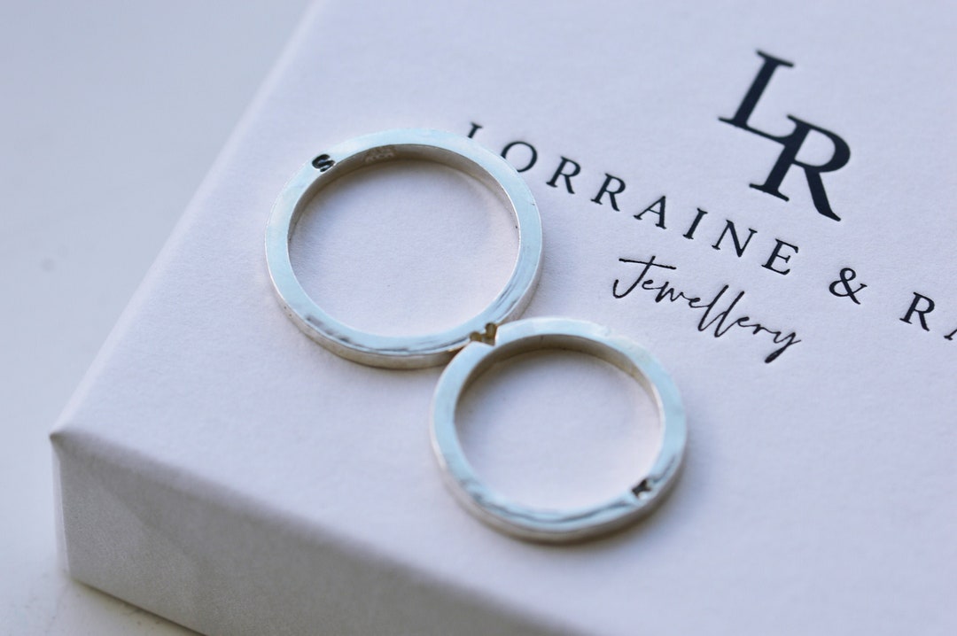 Skinny Couples Rings Set With Subtle Heart Cut Out | Sisters Ring Set ...