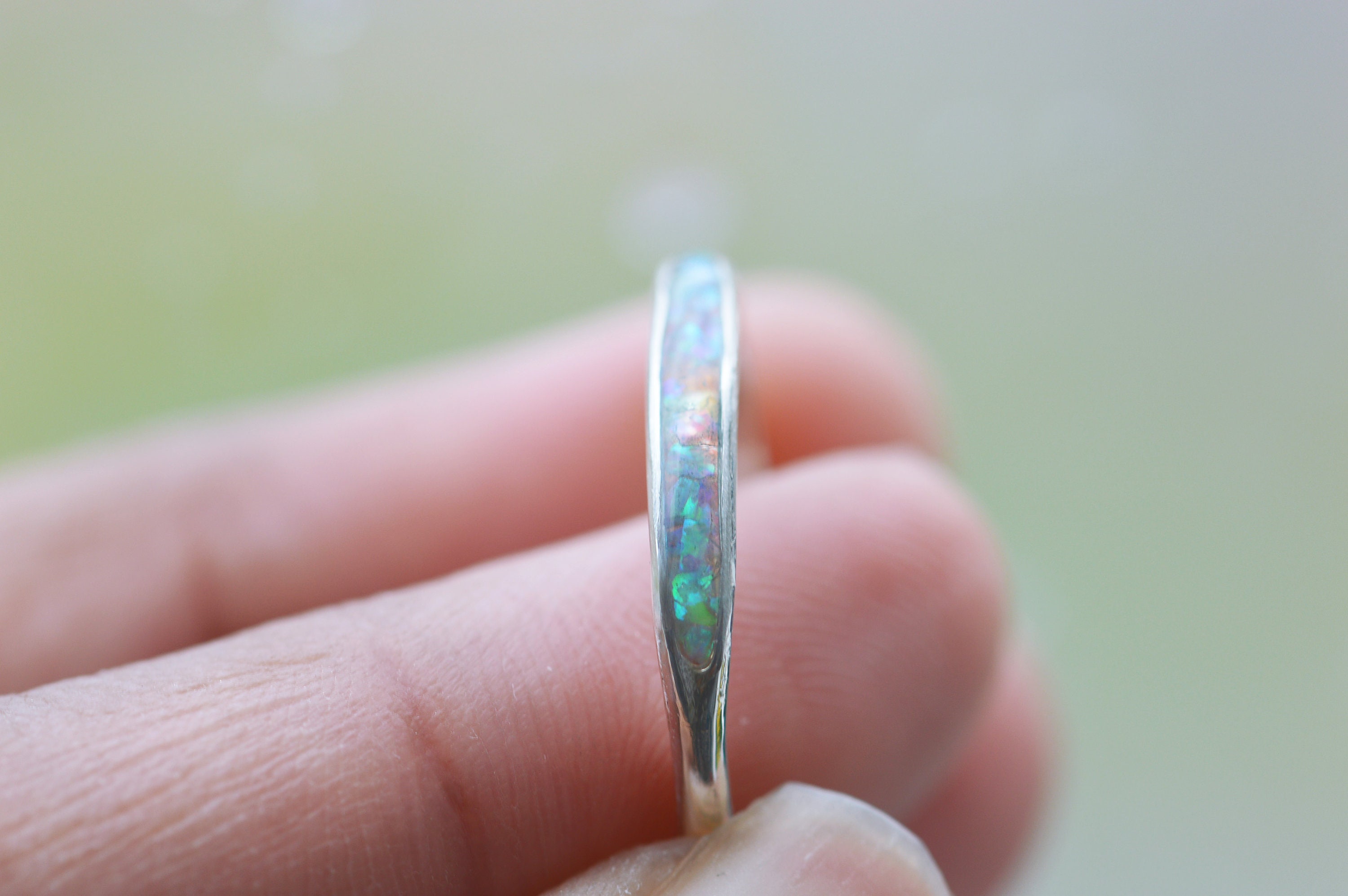 Hidden Opals Ring/band Colour White Opals Hidden Gemstone - Etsy