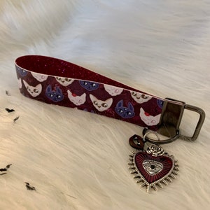 Victorian Vampire Sphynx Halloween Wristlet - Etsy