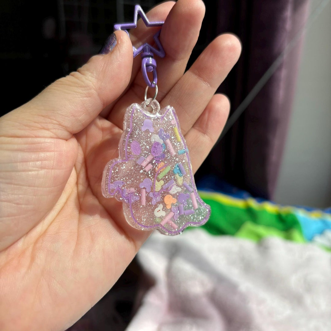 Ghost Kitty Pastel Goth Resin Keychain Confetti Sprinkles - Etsy