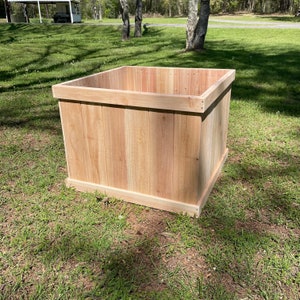 Square Cedar Planter Box: Elevated Indoor/outdoor Garden Pot for Large ...
