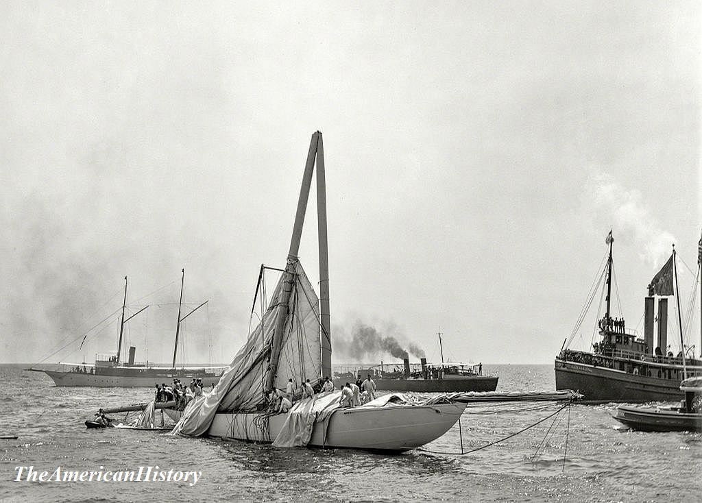 August 2 1899 Sloop Columbia steel mast carried away C - Etsy.de