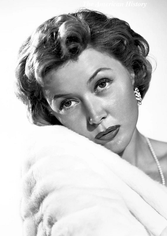 Gloria Grahame Lip