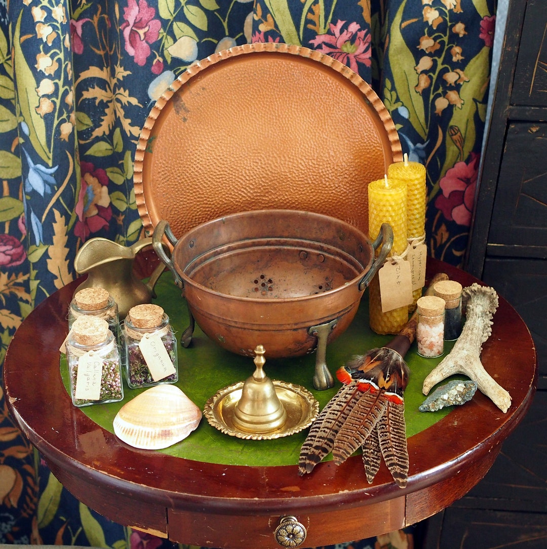 Altar Vintage Wiccan Deco Set copper and - Etsy