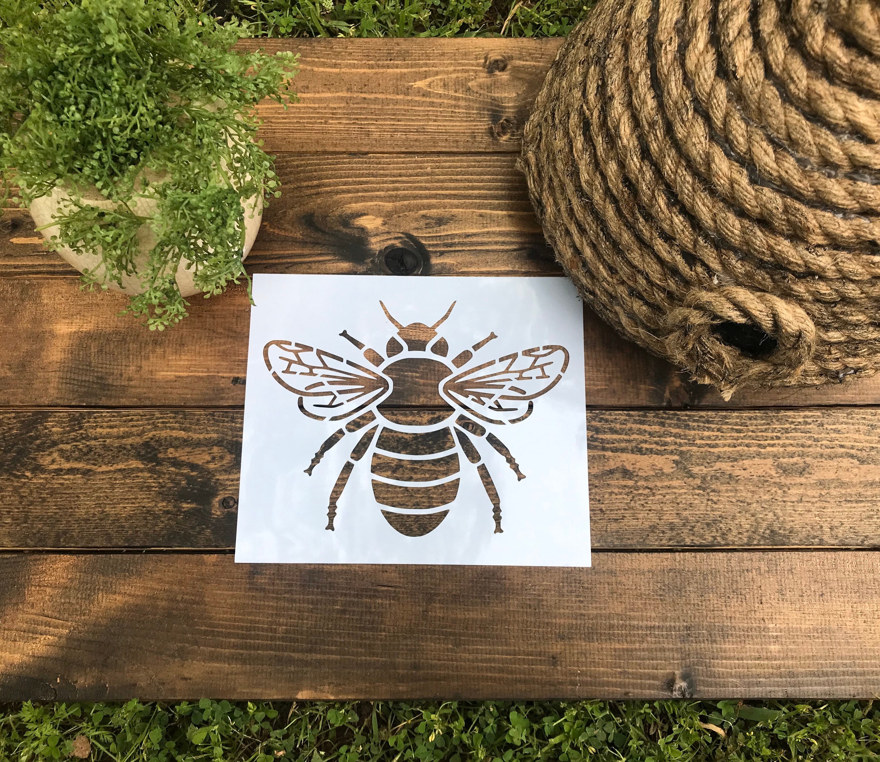 Reusable Bee Stencil Bee Stencil Springtime Stencil - Etsy
