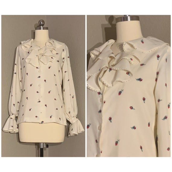 1990's Rosebud Print Blouse with Dramatic Ruffle Neck… - Gem