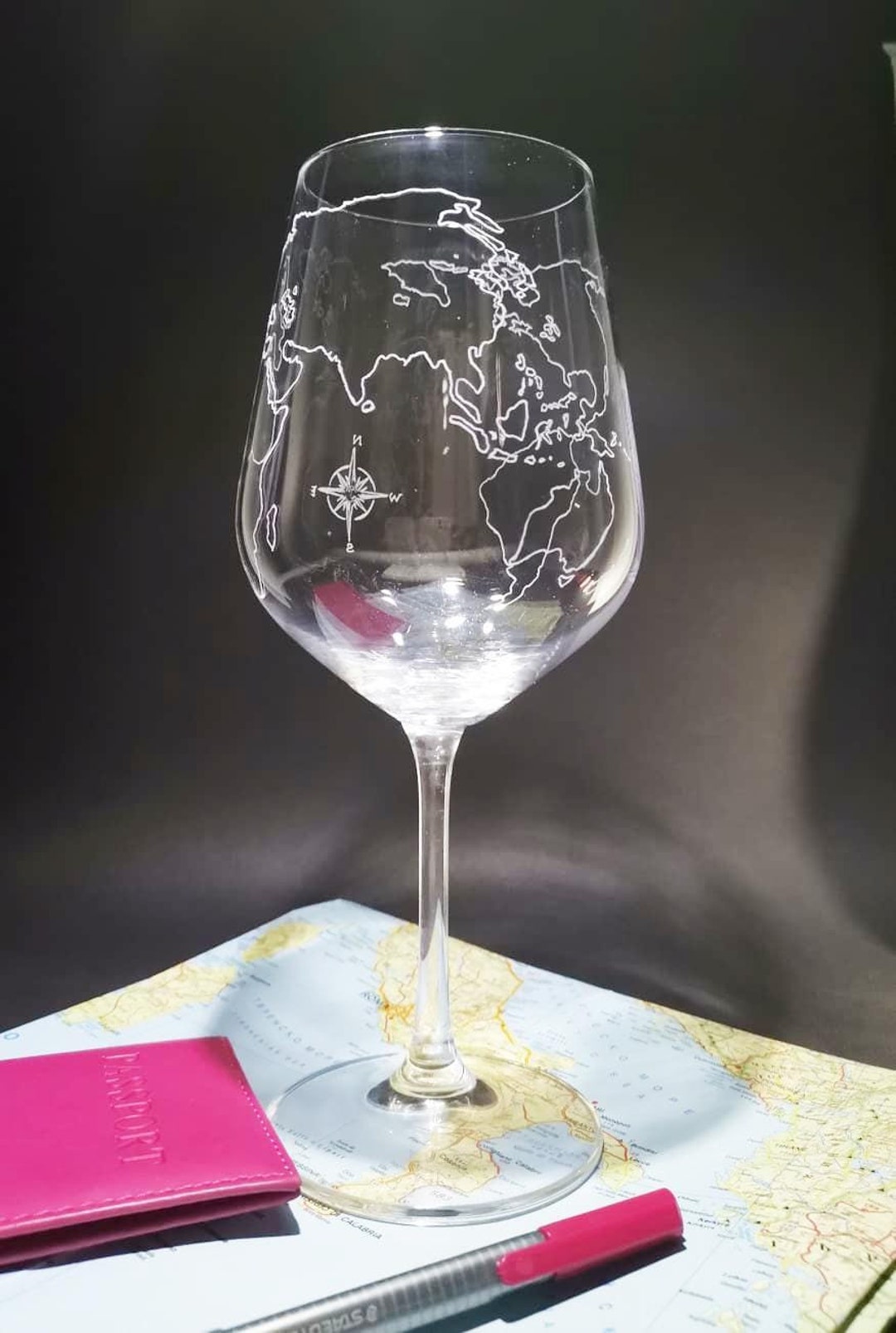 World Map Wine Glass – Hand Engraved Travel Gift – Custom Wine Glass ...